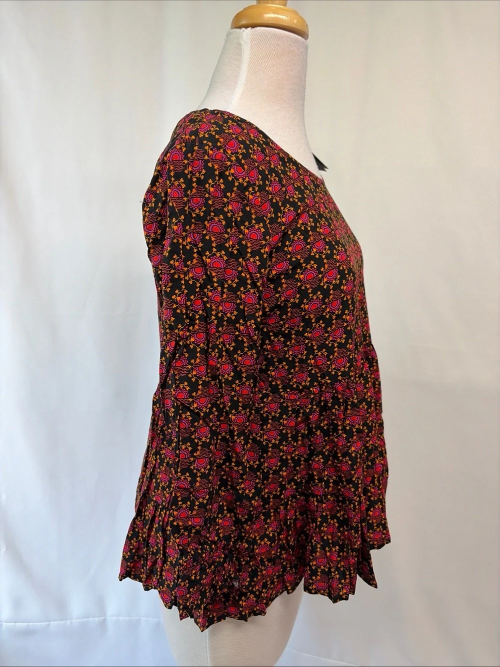 Jane and Delancey | Tops | Jane Delancey Womens Small Batik Bright ...